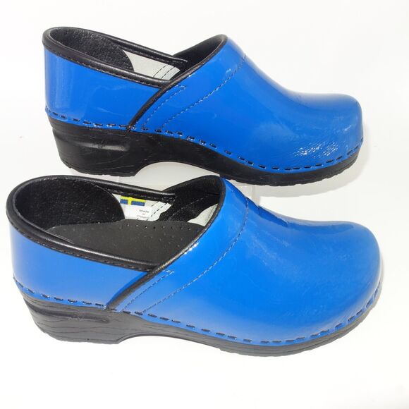 Bjork | Shoes | New Bjork Swedish Elsa Wood Leather Clogs Patent Blue ...